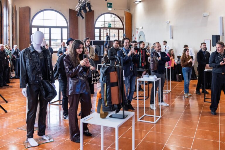 Pisa and Florence airports face delays as new EU border system comes ...